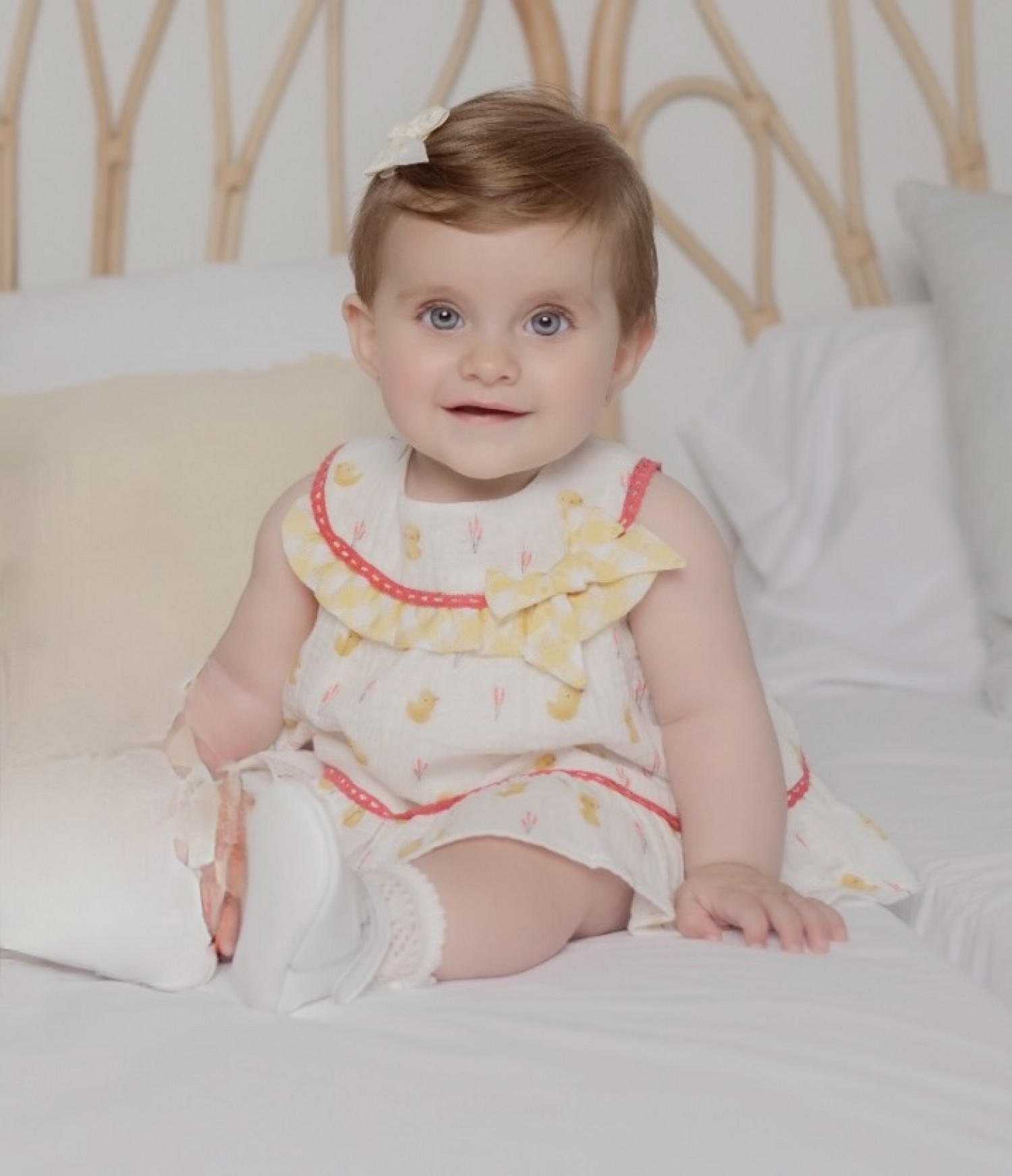 Vestido para bebé niña de Muselina. Colección Patitos | Primer Bebé